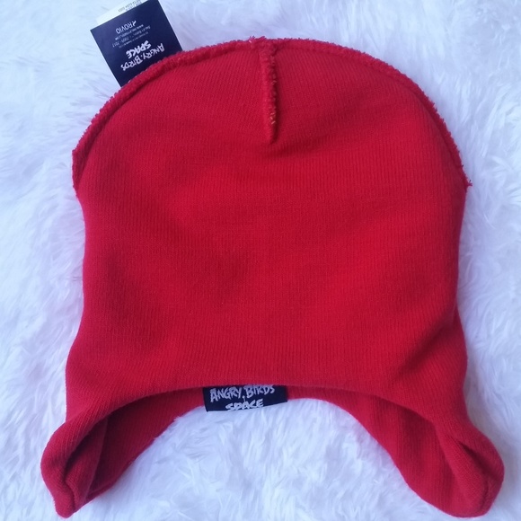 angry birds | Accessories | Angry Birds Beanie And Gloves Set 3 Pc ...